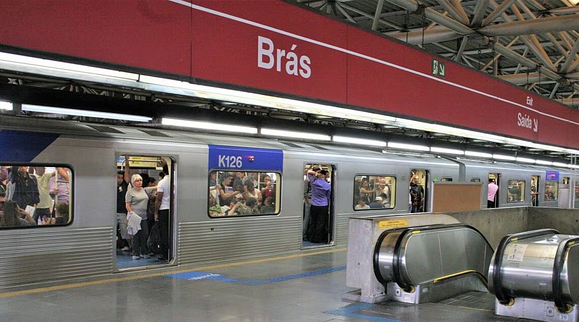 Bilheterias de 16 estações do metrô em 4 linhas fecham mais cedo a ...